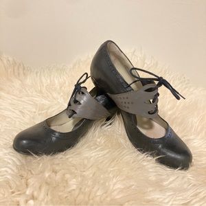 John Fluevog | Shoes | John Fluevog Bellevue Mollie Johnson Laceup Mary ...